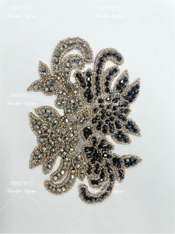 Flower patch - Rhinestone Applique